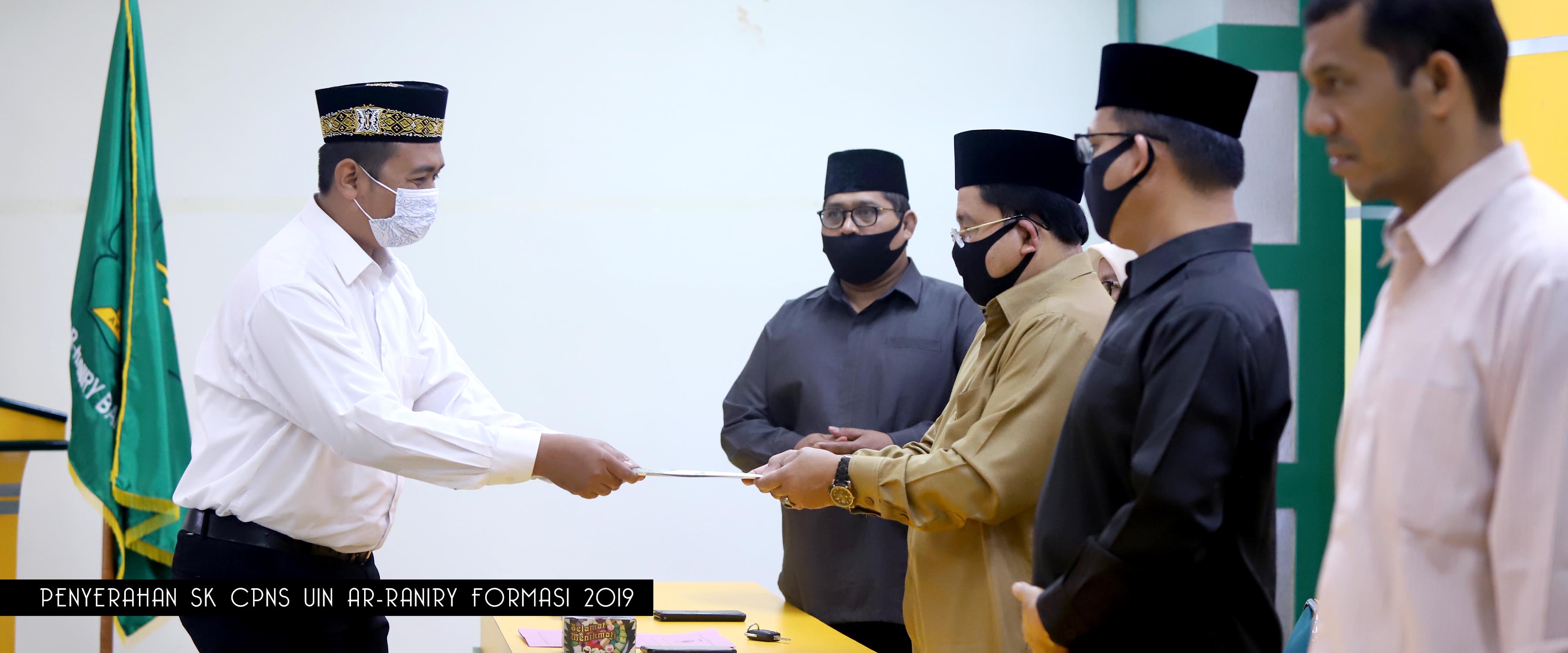 41 CPNS UIN Ar-Raniry Formasi 2019 Terima SK - UIN Ar-Raniry