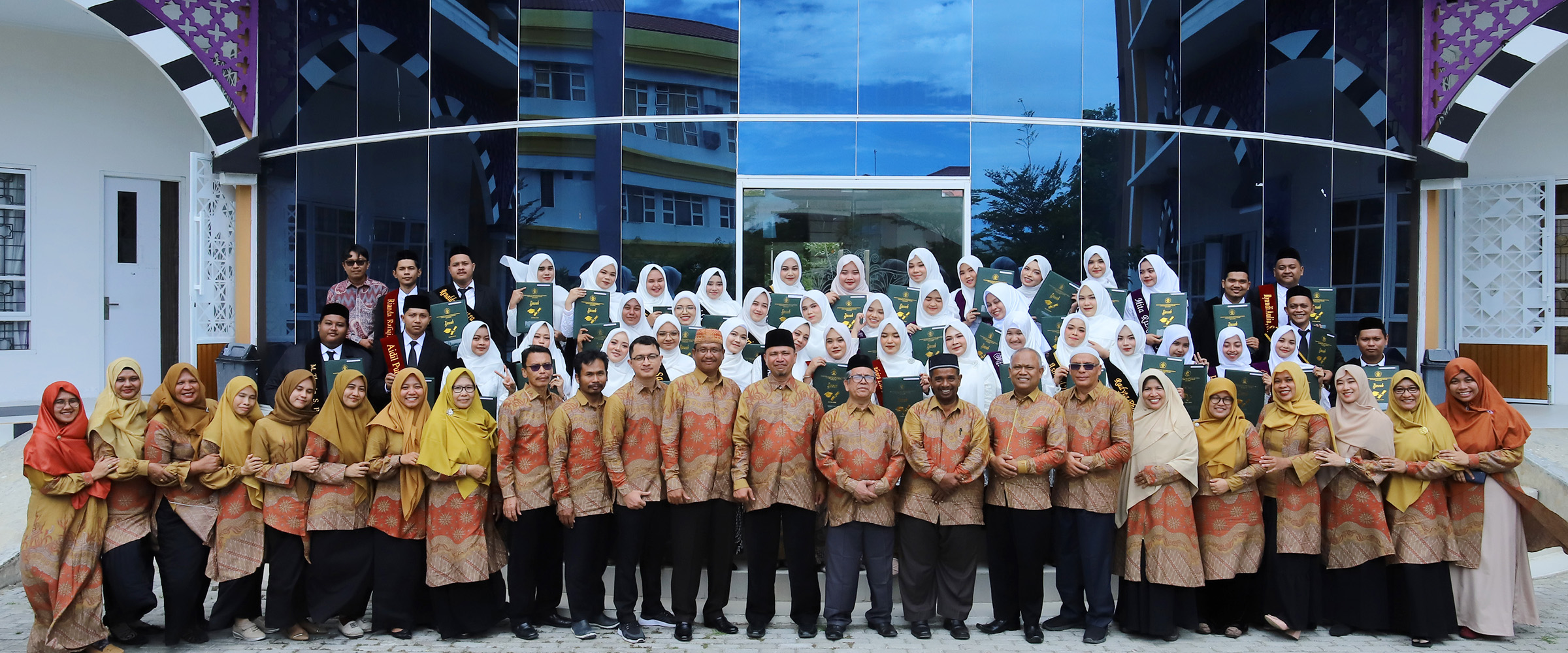 Fakultas Psikologi UIN Ar-Raniry Luluskan 42 Sarjana - UIN Ar-Raniry